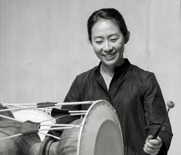 Weltmusiksalon „Der fliegende Teppich” in Berlin (2020)